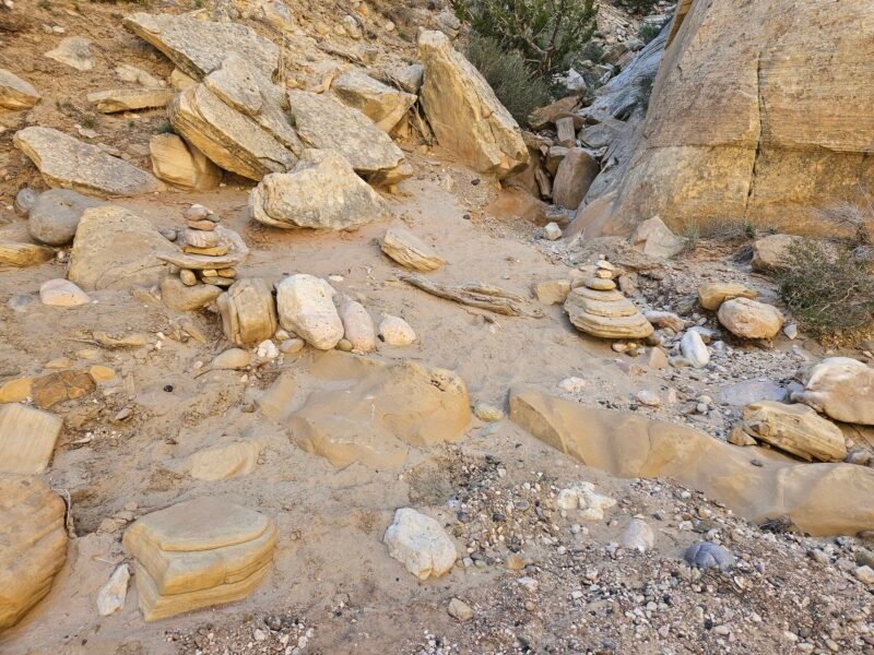 Round Valley Draw, Grand Staircase-Escalante NM, Utah – Girl on a rope